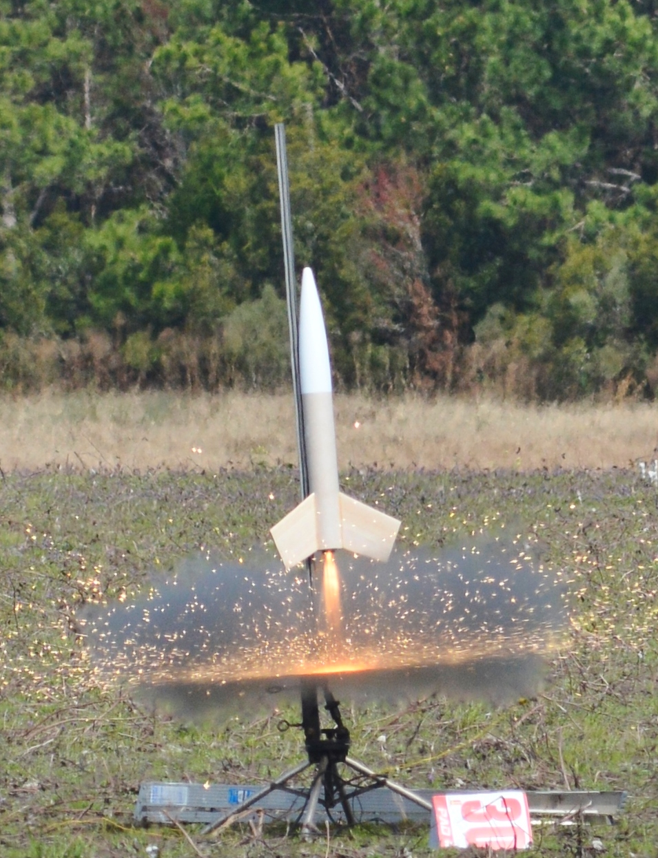 Estes - Mega Der Red Max