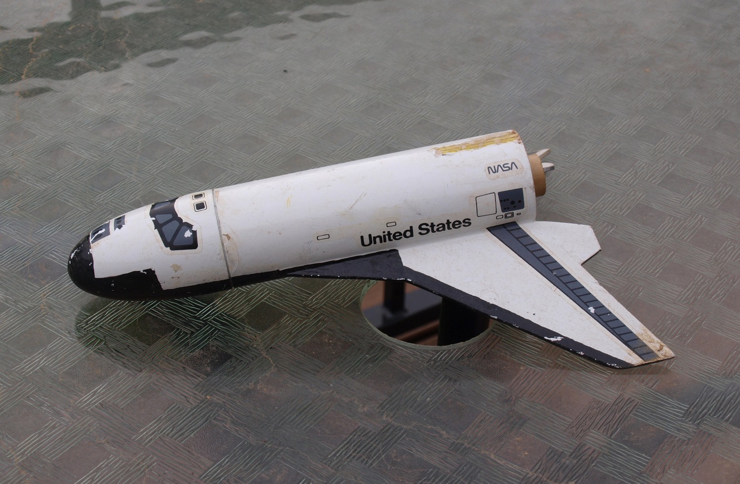 Display Image - Bill Eichelberger's Estes - Mini Shuttle (Ebay)