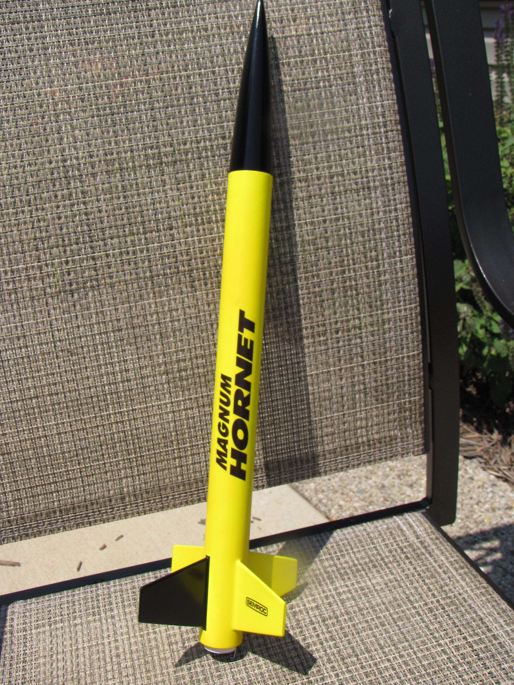 Semroc - Magnum Hornet