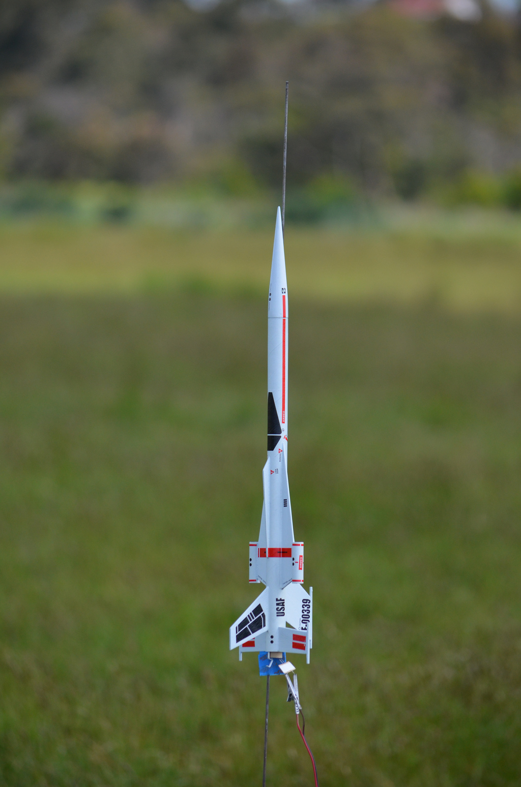 Display Image - Sascha Grant's Estes Satellite Interceptor (2012-10-20)