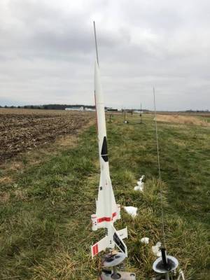 Rocket Gallery - Bill Eichelberger's Estes - Satellite Interceptor cluster