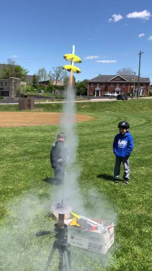 2020-05-09 - Bill Eichelberger's Estes - Twin Factor